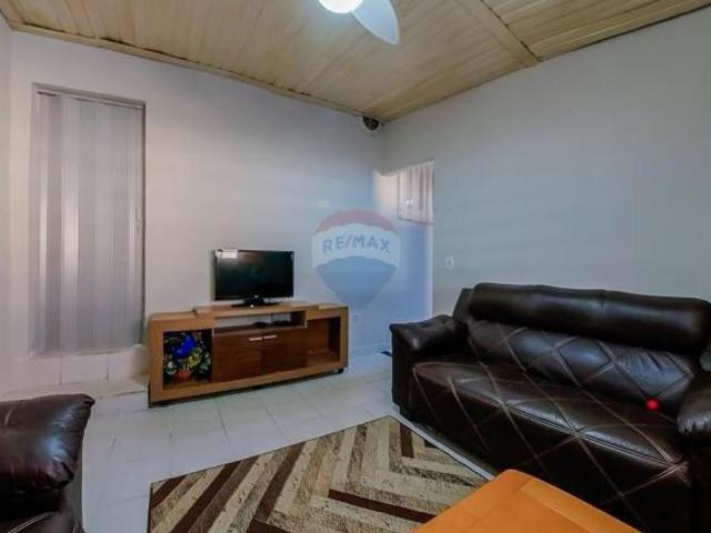 Casa para venda em Parque Das Árvores de 145.58m² com 2 Quartos e 2 Garagens