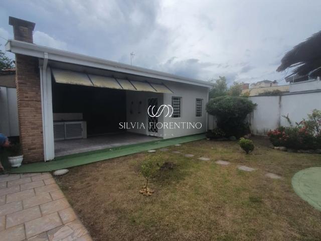 Casa para venda em Parque Das Flores em Taubaté São Paulo de 365.00m² com 3 Quartos, 1 Suíte e 1 Garagem