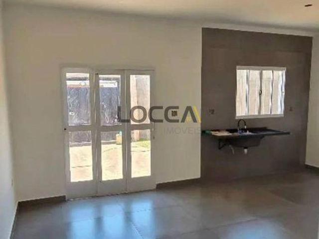 Casa para venda em Parque Das Gaiovotas de 69.00m² com 3 Quartos, 1 Suite e 2 Garagens