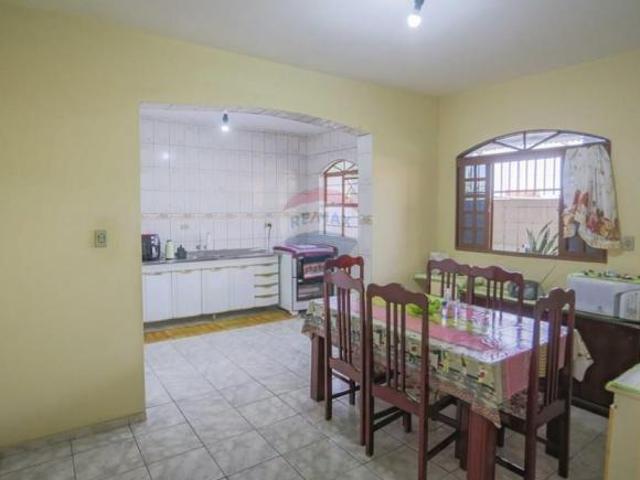 Casa para venda em Parque Das Laranjeiras de 184.02m² com 2 Quartos, 1 Suite e 1 Garagem