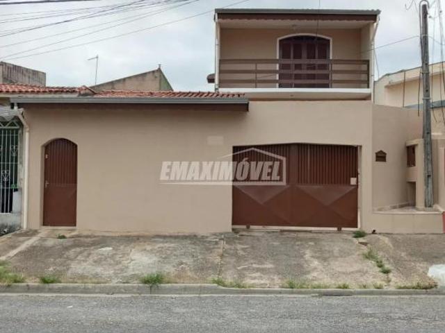 Casa para venda em Parque Das Laranjeiras de 212.00m² com 2 Quartos e 4 Garagens