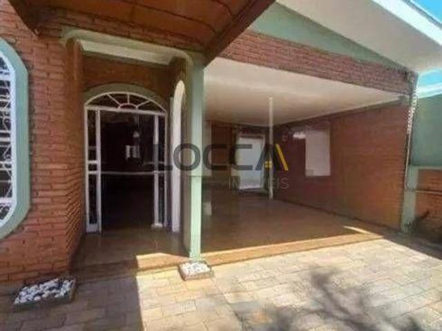 Casa para venda em Parque Dos Bandeirantes de 225.00m² com 4 Quartos, 1 Suite e 4 Garagens
