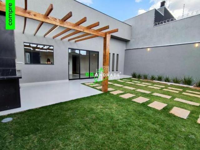 Casa para venda em Parque Dos Coqueiros de 90.00m² com 2 Quartos, 1 Suite e 4 Garagens