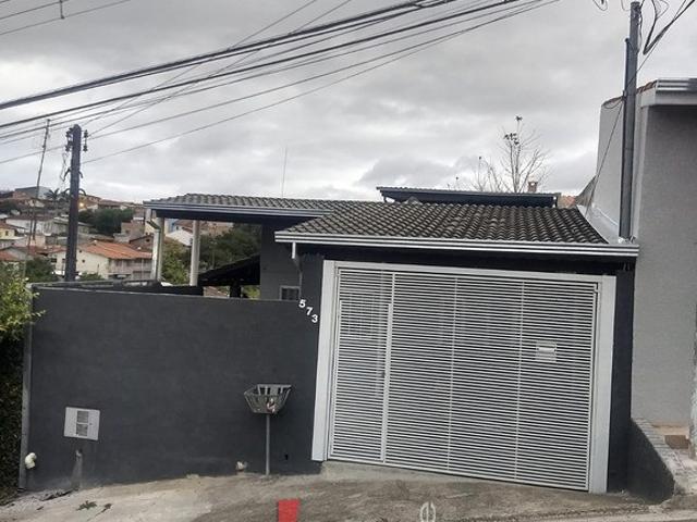 Casa para venda em Parque Dos Estados em Bragança Paulista São Paulo de 230.00m² com 3 Quartos, 1 Suíte e 3 Garagens