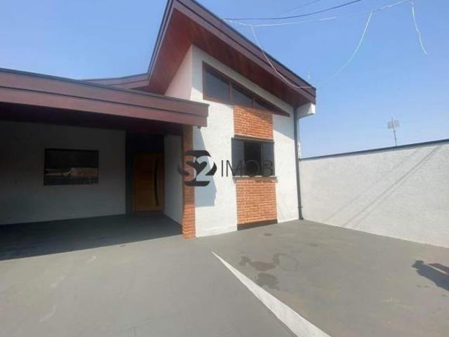 Casa para venda em Parque Dos Eucaliptos de 137.25m² com 3 Quartos, 1 Suite e 4 Garagens