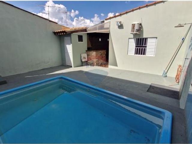 Casa para venda em Parque Dos Flamboyans de 82.00m² com 1 Quarto