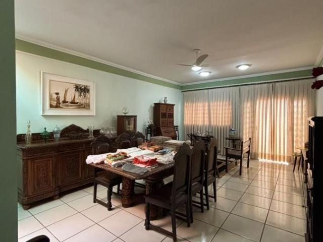 Casa para venda em Parque Dos Lagos em Ribeirão Preto São Paulo de 176.00m² com 3 Quartos, 1 Suíte e 4 Garagens