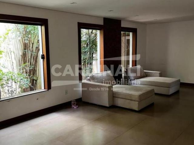 Casa para venda em Parque Faber Castell I de 400.00m² com 3 Quartos, 1 Suite e 7 Garagens