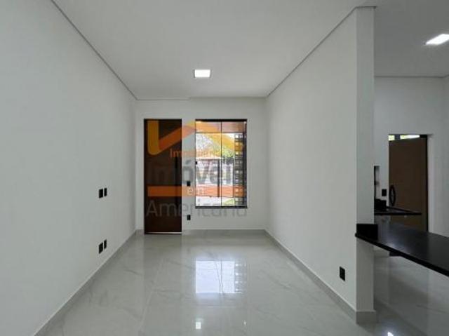 Casa para venda em Parque Fabrício de 78.00m² com 2 Quartos, 1 Suite e 2 Garagens
