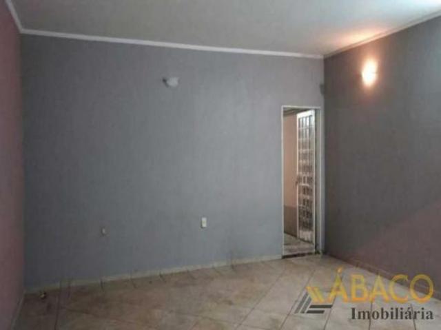 Casa para venda em Parque Fehr de 250.00m² com 3 Quartos, 1 Suite e 2 Garagens