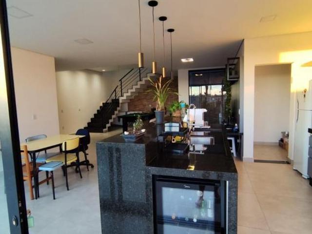 Casa para venda em Parque Ibiti Reserva de 200.00m² com 3 Quartos e 2 Suites