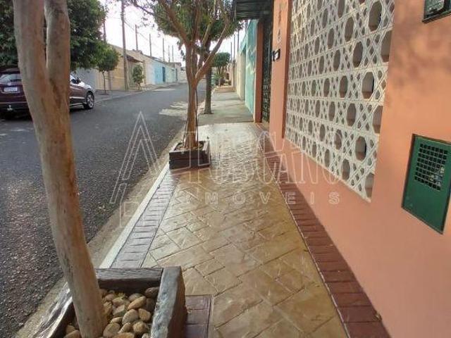 Casa para venda em Parque Igaçaba de 136.00m² com 2 Quartos, 2 Suites e 2 Garagens