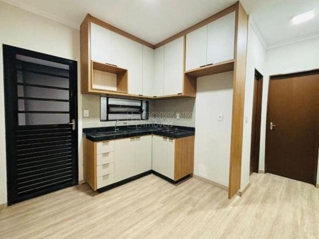 Casa para venda em Parque Igaçaba de 80.00m² com 2 Quartos e 3 Garagens