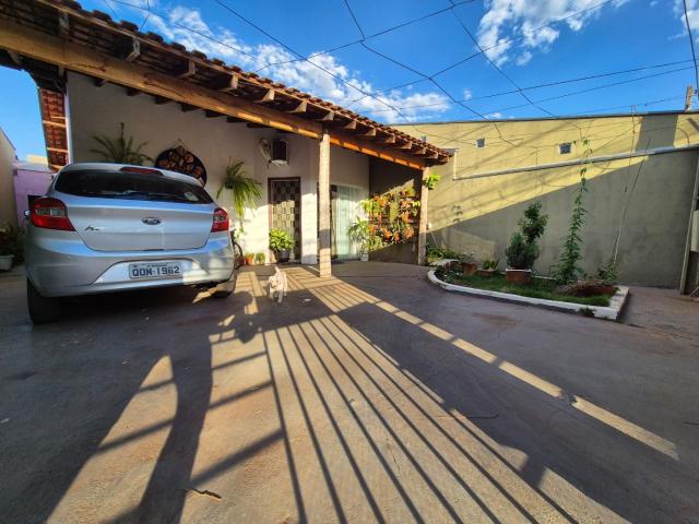 Casa para venda em Parque Igaçaba em Araraquara São Paulo de 106.00m² com 2 Quartos e 4 Garagens
