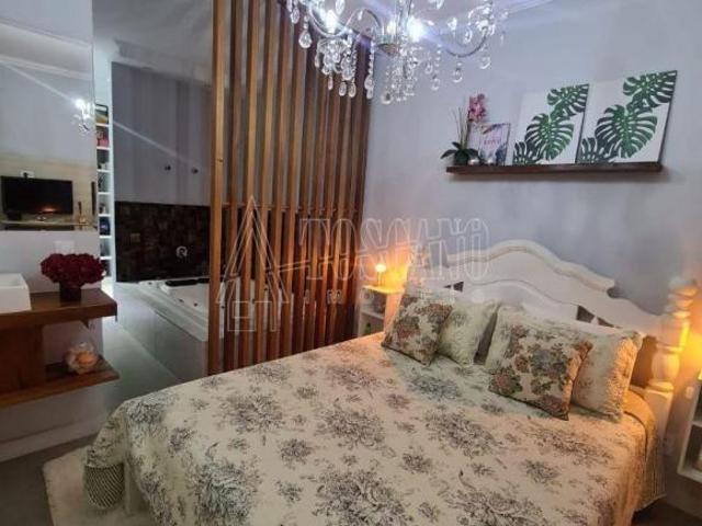Casa para venda em Parque Igacaba de 122.00m² com 3 Quartos, 2 Suites e 4 Garagens