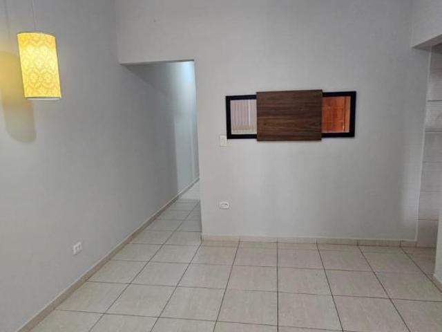 Casa para venda em Parque Imperial de 180.00m² com 3 Quartos e 2 Garagens