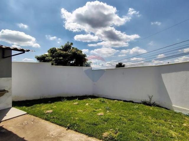 Casa para venda em Parque Industrial De Betim de 52.00m² com 2 Quartos e 3 Garagens