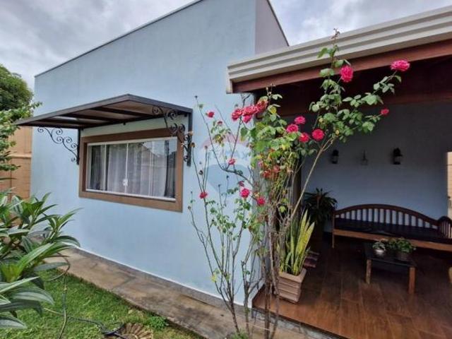 Casa para venda em Parque Industrial Lagoinha de 180.00m² com 4 Quartos, 1 Suite e 6 Garagens
