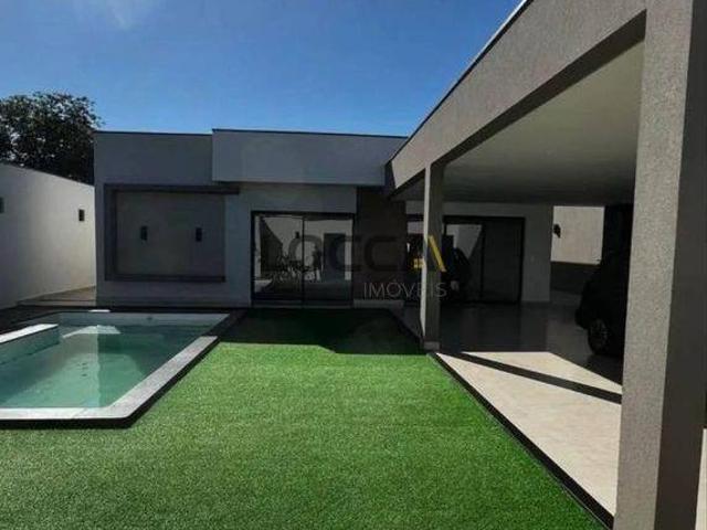 Casa para venda em Parque Industrial Lagoinha de 225.00m² com 3 Quartos, 2 Suites e 5 Garagens