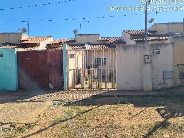Casa para venda em Parque Industrial São José, Luziânia