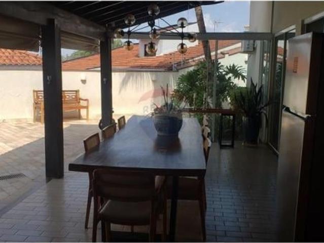 Casa para venda em Parque Iracema de 403.12m² com 4 Quartos, 2 Suites e 3 Garagens