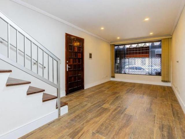 Casa para venda em Parque Jabaquara com 3 quartos, sendo 3 suítes, 219m²