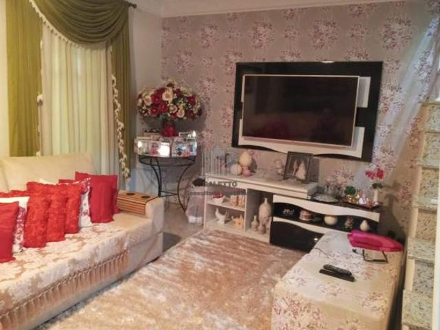 Casa para venda em Parque Jambeiro de 300.00m² com 3 Quartos e 3 Garagens