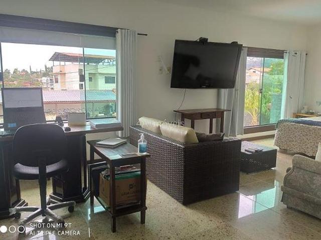 Casa para venda em Parque Jardim da Serra, Juiz de Fora