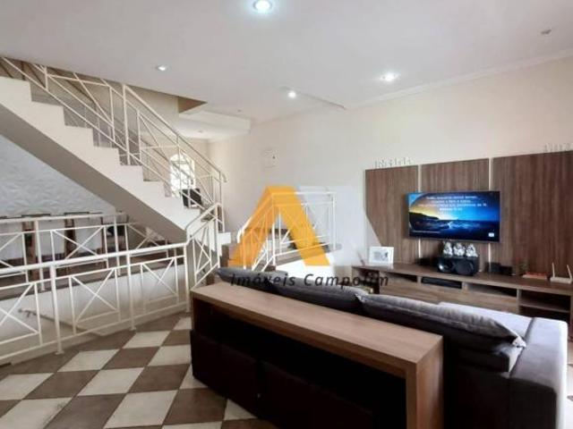 Casa para venda em Parque Jataí de 250.00m² com 3 Quartos, 1 Suite e 4 Garagens