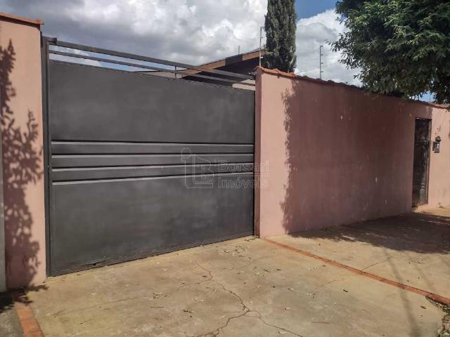 Casa para venda em Parque Laranjeiras em Araraquara São Paulo de 190.00m² com 3 Quartos e 9 Garagens