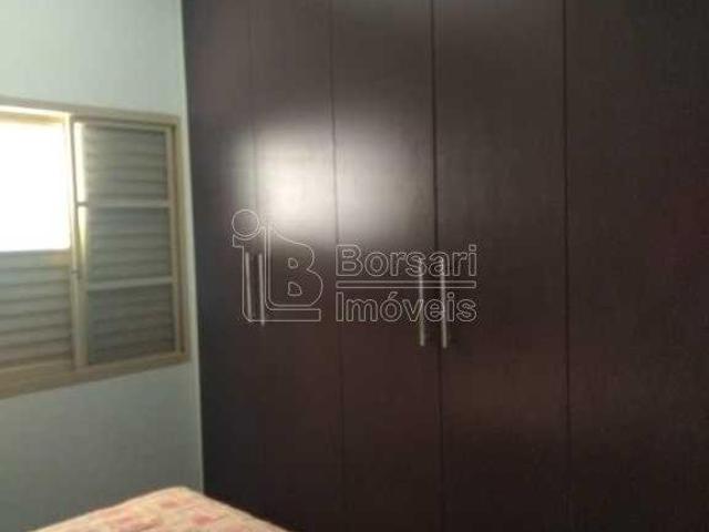 Casa para venda em Parque Laranjeiras de 129.00m² com 3 Quartos, 1 Suite e 5 Garagens