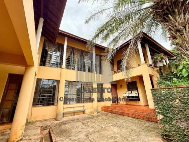 Casa para venda em PARQUE RURAL FAZENDA SANTA CÂNDIDA de 400.00m² com 3 Quartos e 6 Garagens