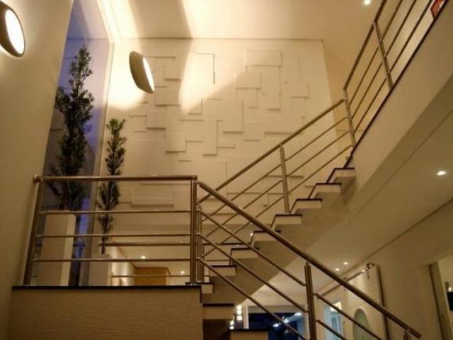 Casa para venda em Parque Reserva Fazenda Imperial de 350.00m² com 3 Quartos, 3 Suites e 4 Garagens