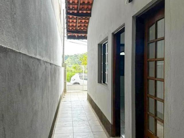 Casa para venda em Parque Residencial Califórnia de 125.00m² com 3 Quartos e 2 Garagens