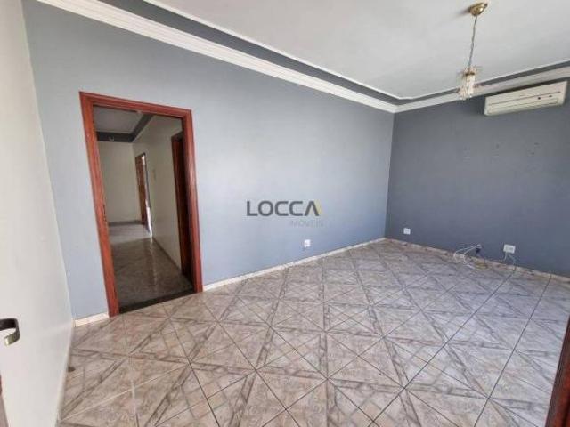 Casa para venda em Parque Residencial Cândido Portinari de 280.00m² com 5 Quartos, 1 Suite e 3 Garag