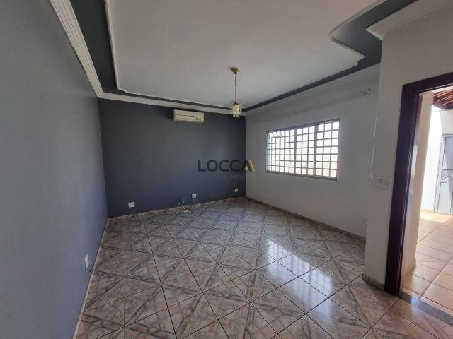 Casa para venda em Parque Residencial Cândido Portinari em Ribeirão Preto São Paulo de 280.00m² com 5 Quartos, 1 Suíte e 3 Garagens