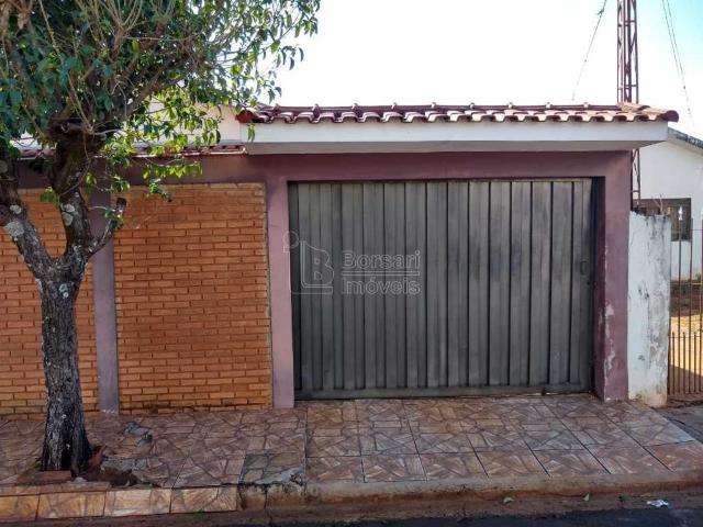Casa para venda em Parque Residencial Iguatemi em Araraquara São Paulo de 186.00m² com 2 Quartos, 1 Suíte e 4 Garagens
