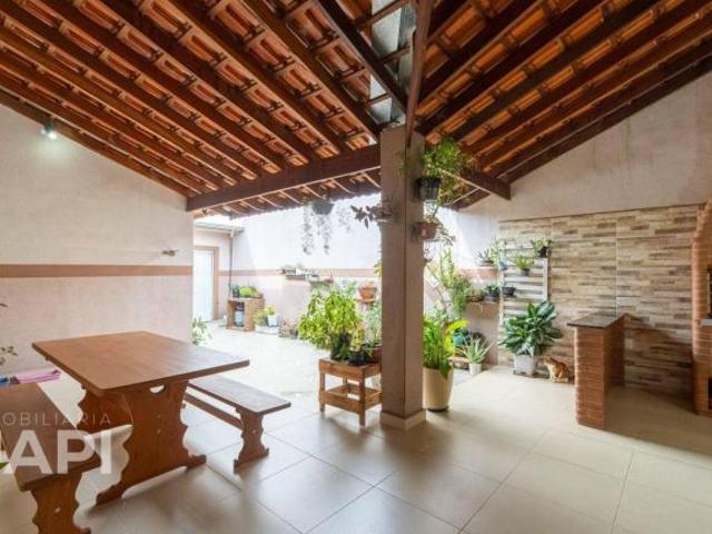 Casa para venda em Parque Residencial Jundiaí de 147.00m² com 2 Quartos e 2 Garagens