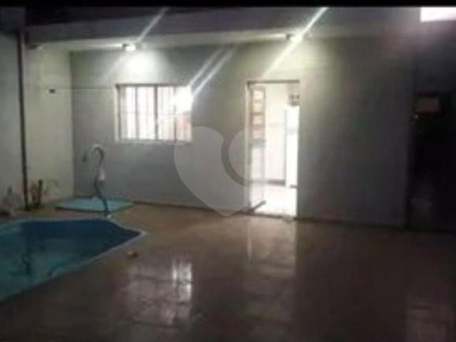 Casa para venda em Parque Residencial Jundiaí de 194.00m² com 3 Quartos, 1 Suite e 2 Garagens