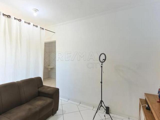 Kitnet para venda em Parque Residencial Jundiaí de 35.00m² com 1 Quarto e 6 Garagens