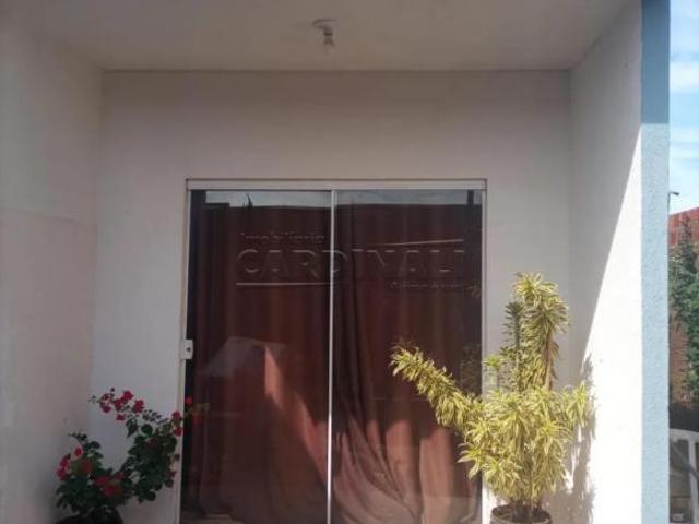Casa para venda em Parque Residencial Jatobá de 140.00m² com 3 Quartos, 1 Suite e 1 Garagem