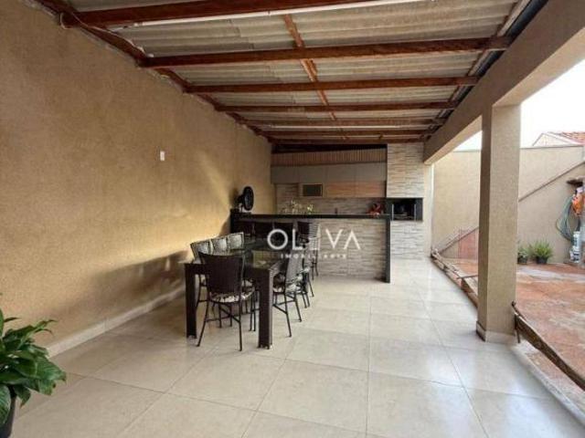 Casa para venda em Parque Residencial João Da Silva de 210.00m² com 2 Quartos e 2 Garagens