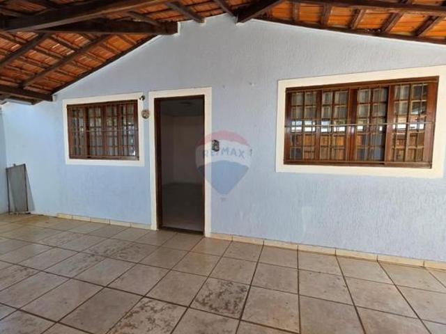 Casa para venda em Parque Residencial Prefeito Augusto Lala de 101.60m² com 3 Quartos e 3 Garagens