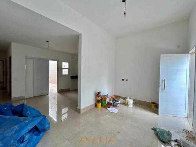 Casa para venda em Parque Residencial Sabiás de 68.00m² com 2 Quartos, 1 Suite e 2 Garagens