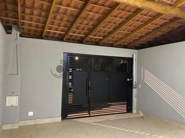 Casa para venda em Parque Residencial Sabiás de 90.00m² com 2 Quartos, 1 Suite e 2 Garagens