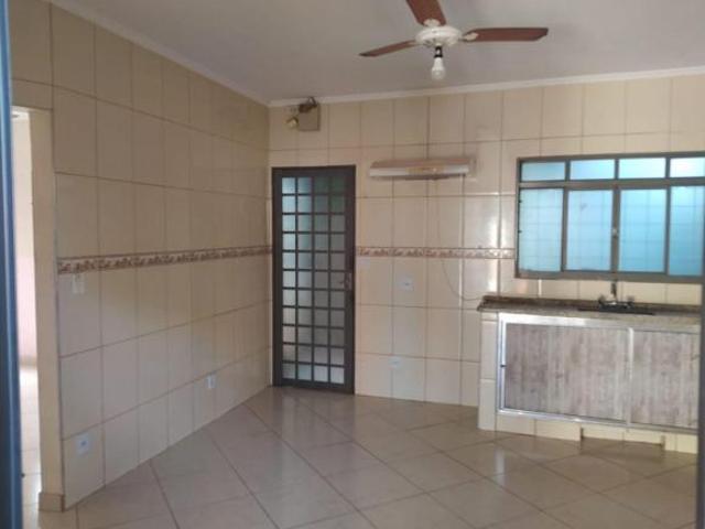 Casa para venda em Parque Residencial Vale Do Sol de 143.00m² com 2 Quartos, 1 Suite e 5 Garagens
