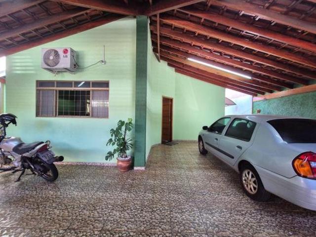 Casa para venda em Parque Residencial Vale Do Sol de 239.00m² com 4 Quartos, 1 Suite e 3 Garagens