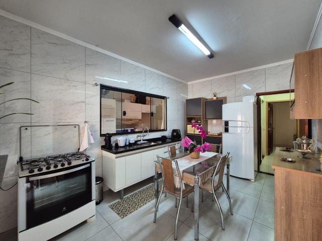 Casa para venda em Parque Residencial Vale Do Sol em Araraquara São Paulo de 156.00m² com 2 Quartos e 3 Garagens