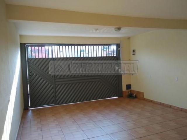 Casa para venda em Parque São Bento de 240.00m² com 4 Quartos, 1 Suite e 2 Garagens