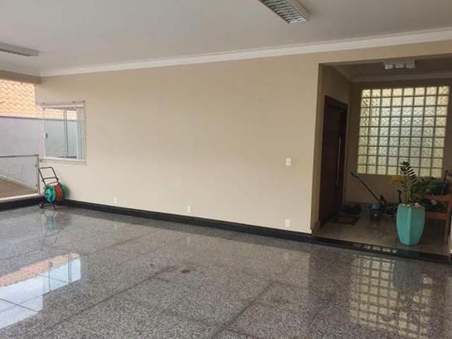 Casa para venda em Parque São José, Varginha